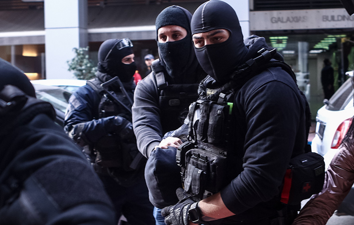 Στη ΓΑΔΑ σεσημασμένοι χούλιγκαν για να βρεθεί ο «καθοδηγητής» που ...