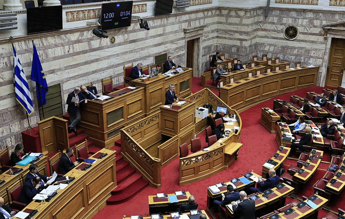 Με τις ομιλίες του πρωθυπουργού και των πολιτικών αρχηγών ολοκληρώνεται ...