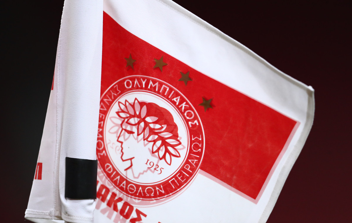 Βετεράνοι Ολυμπιακού: Κανείς δεν μπορεί να παίζει με τη μεγαλύτερη ...