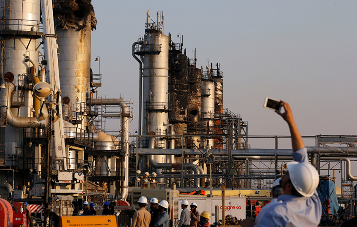 Η Σαουδική Αραβία ζητά από την Aramco να εγκαταλείψει τα σχέδια για ...