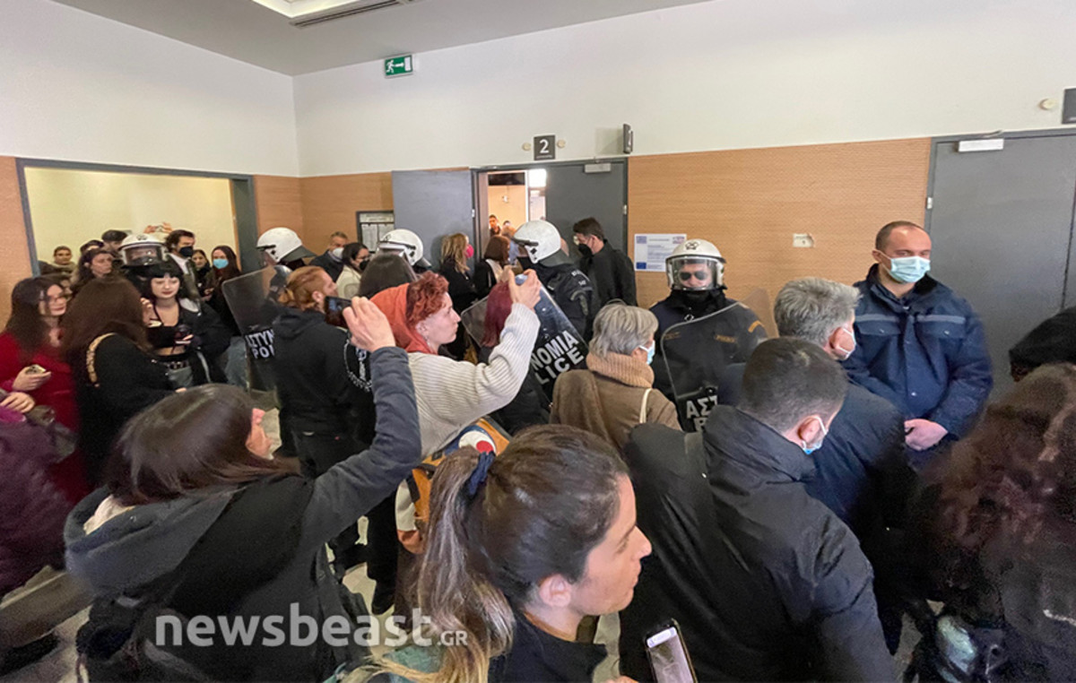 Η φορτισμένη παρέμβαση της αδελφής της 12χρονης στον Κολωνό που βοήθησε ...
