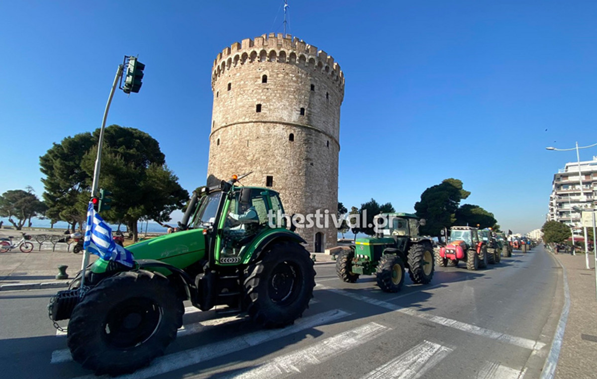 «Απόβαση» αγροτών με τα τρακτέρ στο κέντρο της Θεσσαλονίκης – Το ...