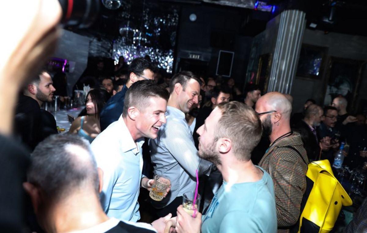 Στέφανος Κασσελάκης και Τάιλερ διασκέδασαν στο γκέι μπαρ Sodade ...