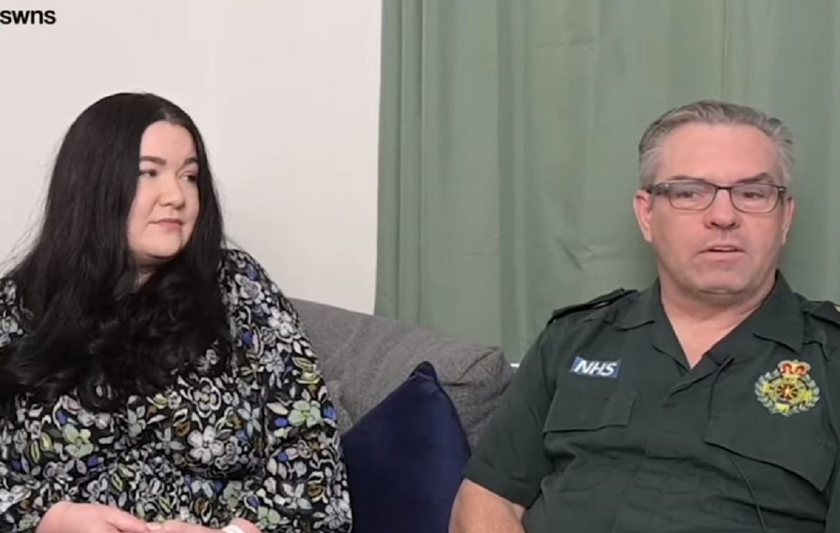 Τραυματιοφορέας έπαθε καρδιακή προσβολή την ώρα που βοηθούσε ασθενή με ...