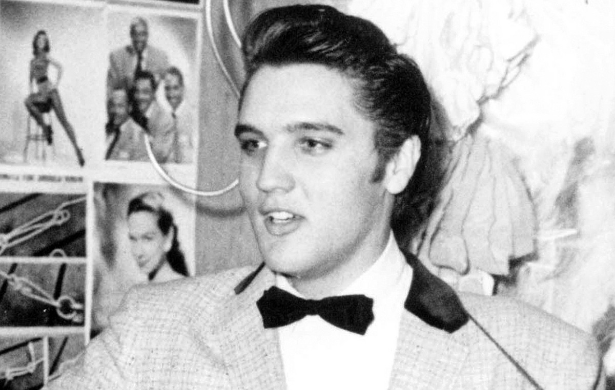 «Στο σφυρί» κοσμήματα του Έλβις Πρίσλεϊ και ένα μπουκαλάκι με χάπια ...