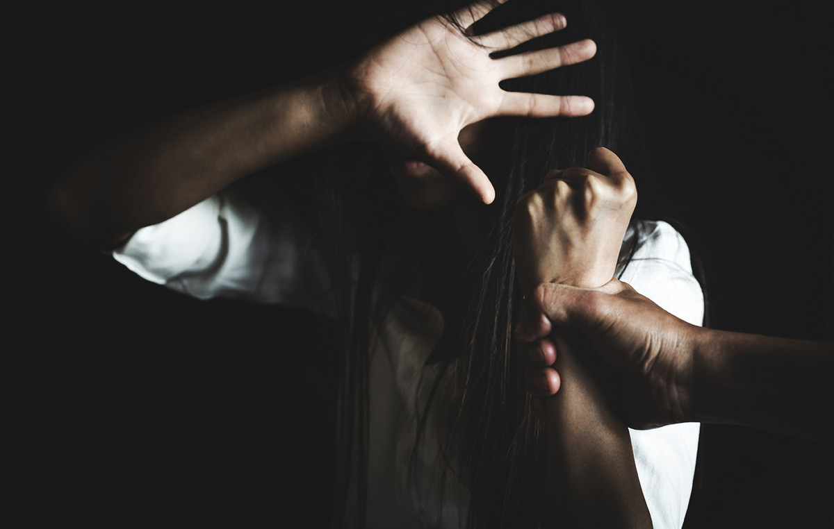 «Έπινε και μας χτυπούσε, φοβήθηκα για τη ζωή της μητέρας μου ...