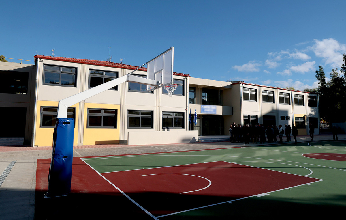 Πώς δρούσε το κύκλωμα που διακινούσε κάνναβη και κοκαΐνη σε σχολεία της ...