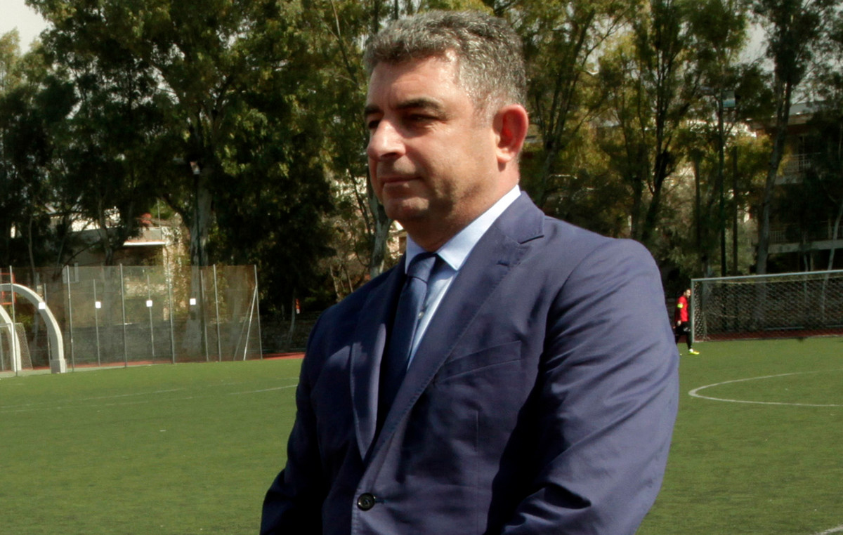 Ραγίζει καρδιές η σύζυγος του Γιώργου Καραϊβάζ τρία χρόνια από τη ...