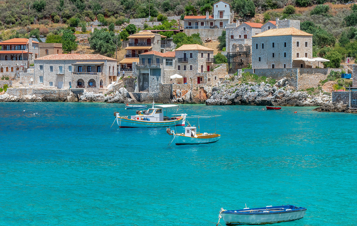 Το μέρος στη Λακωνία για λίγο καλοκαίρι ακόμη, με παράδοση και ...