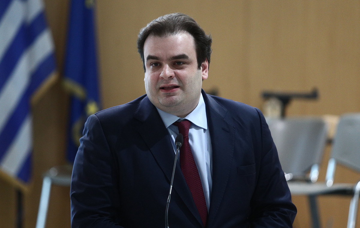 Κυριάκος Πιερρακάκης: Αυτός είναι ο νέος «τσάρος» της οικονομίας ...