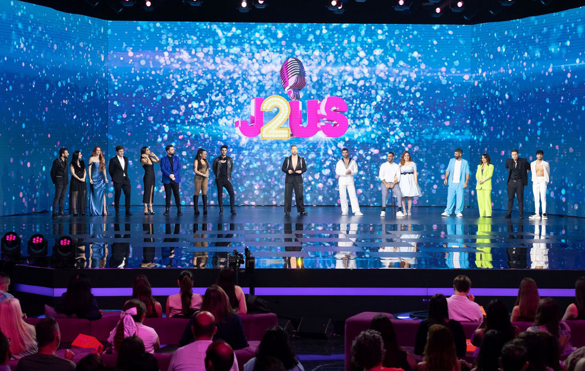 J2US την Κυριακή με τραγούδια από όλες τις δεκαετίες και μοναδικά medley - Newsbeast