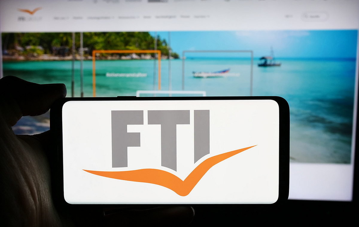 Σε πλήρη εγρήγορση το υπουργείο Τουρισμού για την πτώχευση του FTI – Περίπου 7.500 οι τουρίστες ...