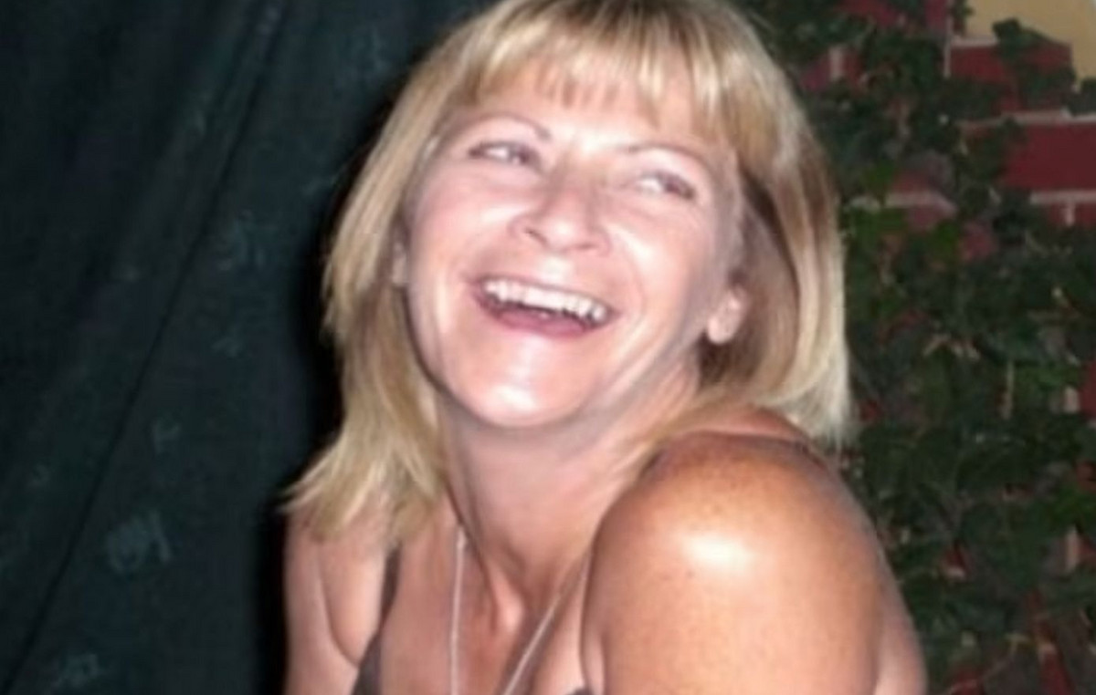 «Ξέρω ποιος σκότωσε τη μητέρα μου» – Εξελίξεις στη δολοφονία – θρίλερ ...