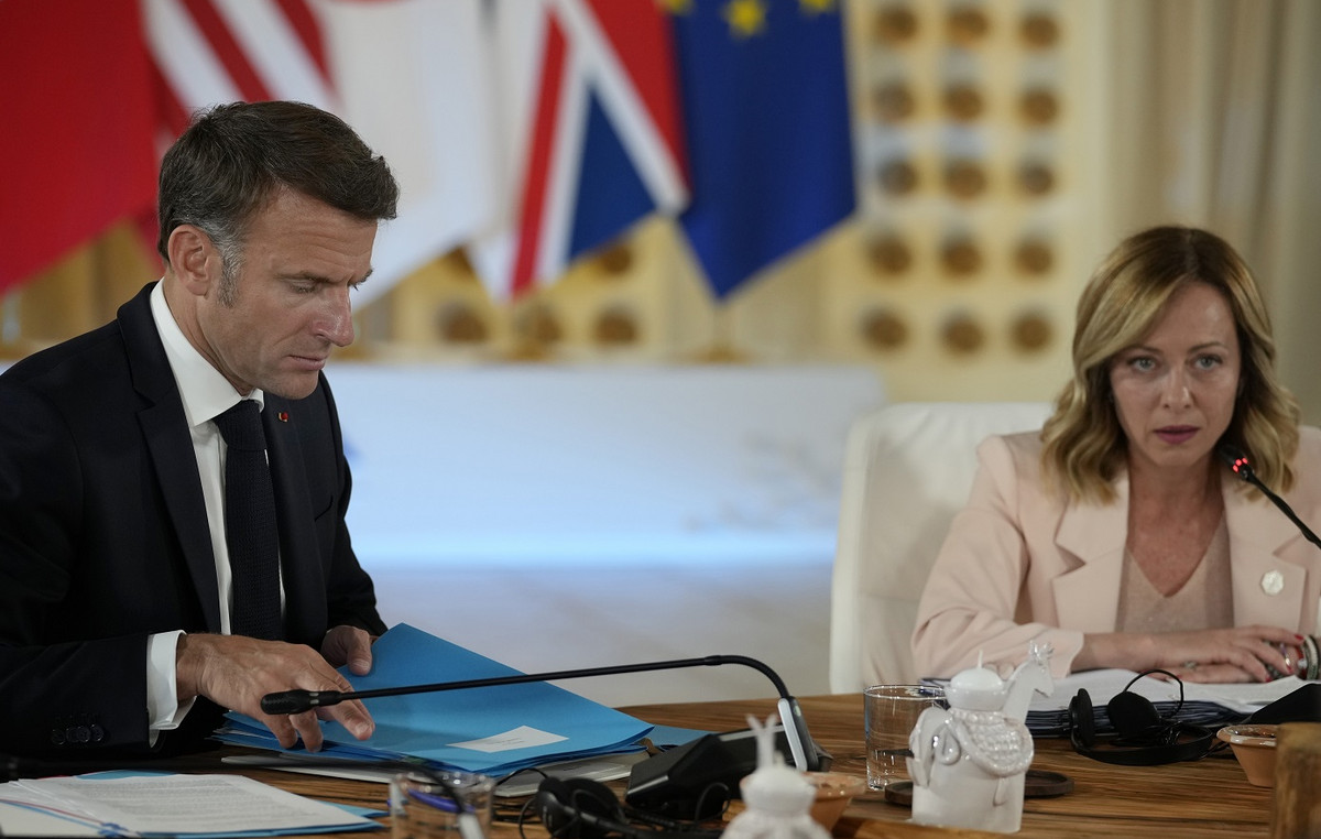 Οι χώρες-μέλη της ΕΕ δεν θα πρέπει να έχουν άμεση εμπλοκή στο δάνειο ...