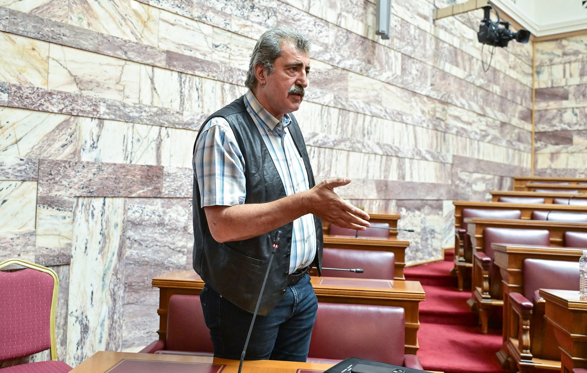 Επιμένει ο Πολάκης κατά της Αθηνάς Λινού: Τα ερωτήματα δυστυχώς ...