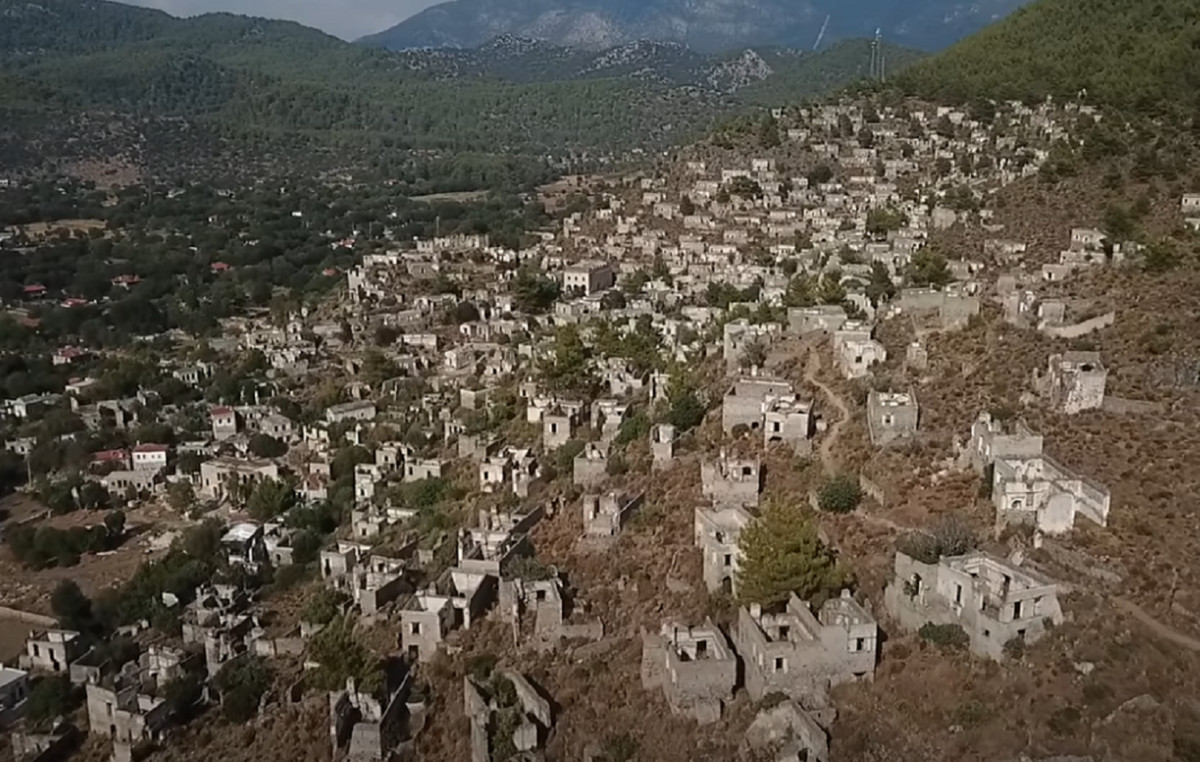 Καγιάκιοϊ: Η πόλη-φάντασμα που κάποτε έμεναν χιλιάδες Έλληνες και ...