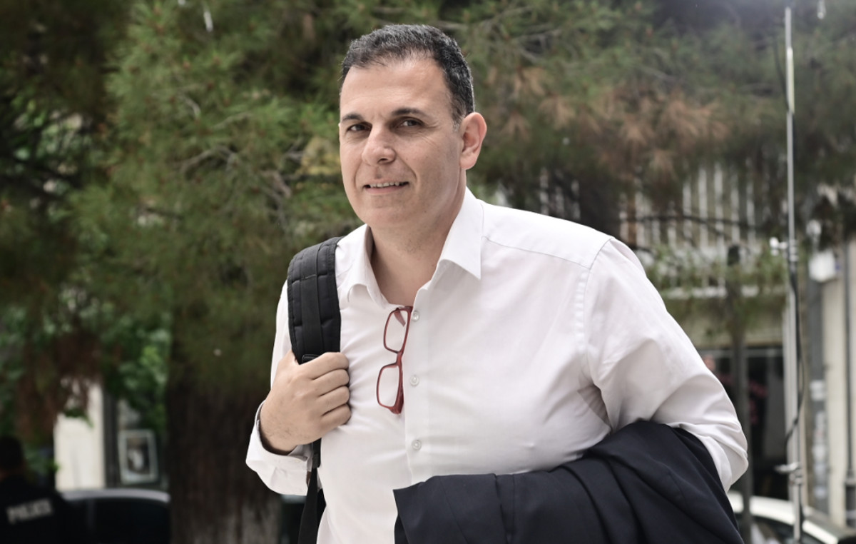 Καραμέρος: Ανακαλώ την αναφορά για τον κ. Μαρινάκη – «Να αφήσουν κατά ...