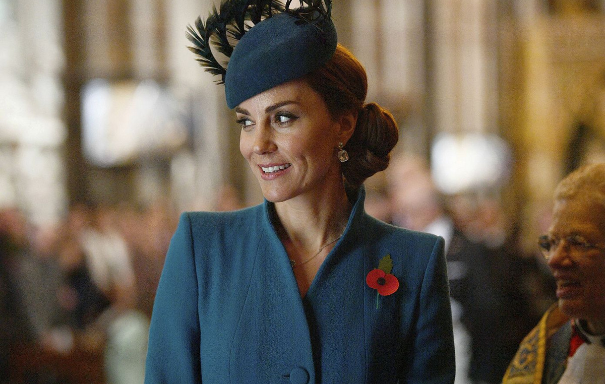 Aν ψάχνετε ένα πραγματικά καλό serum, δοκιμάστε αυτό που δεν αλλάζει η ...