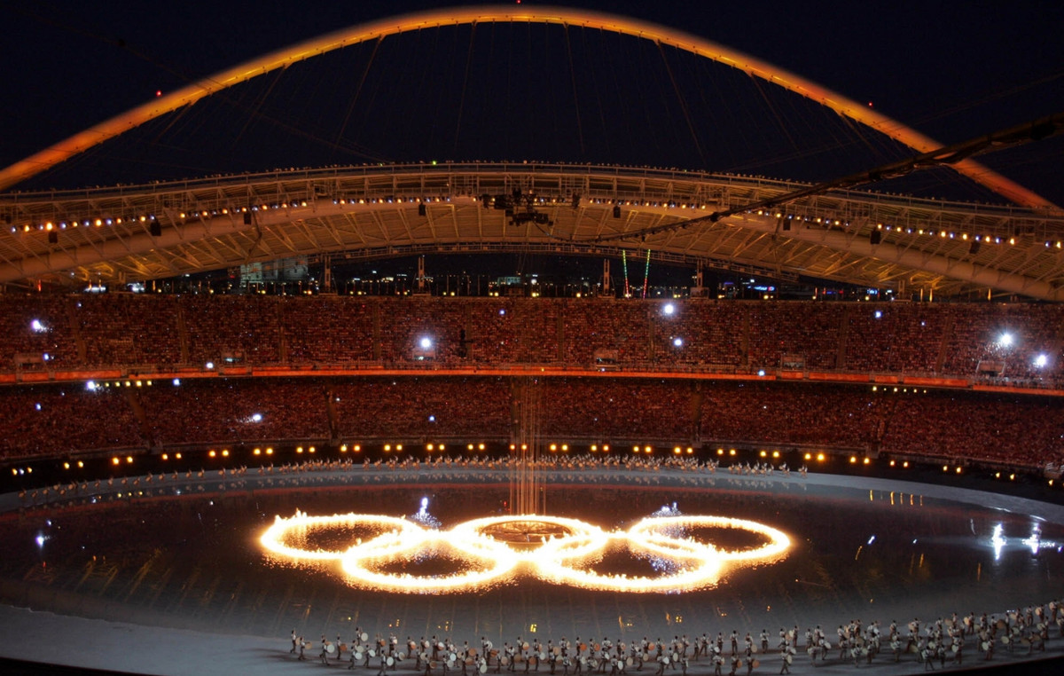 Σαν σήμερα 13 Αυγούστου: Πραγματοποιείται η τελετή έναρξης των ...