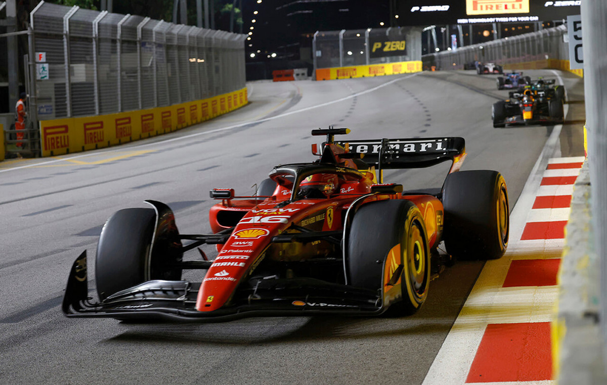 Το 18ο Grand Prix στη Σιγκαπούρη έρχεται αποκλειστικά την Κυριακή 22 ...