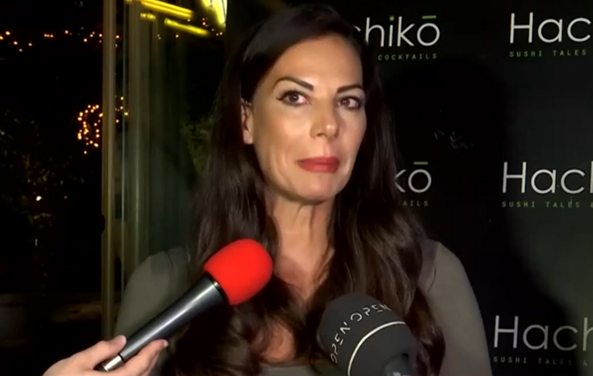 Έβαλε τα κλάματα η Εύη Βατίδου με το σχόλιο του Ανδρέα Μικρούτσικου ...
