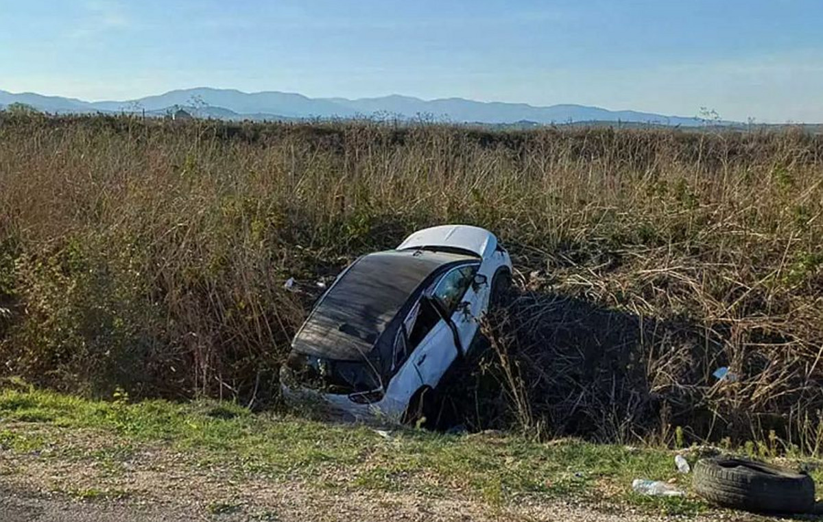 Τροχαίο στην Πτολεμαΐδα – Δύο αυτοκίνητα έκαναν ελιγμούς για να μην ...