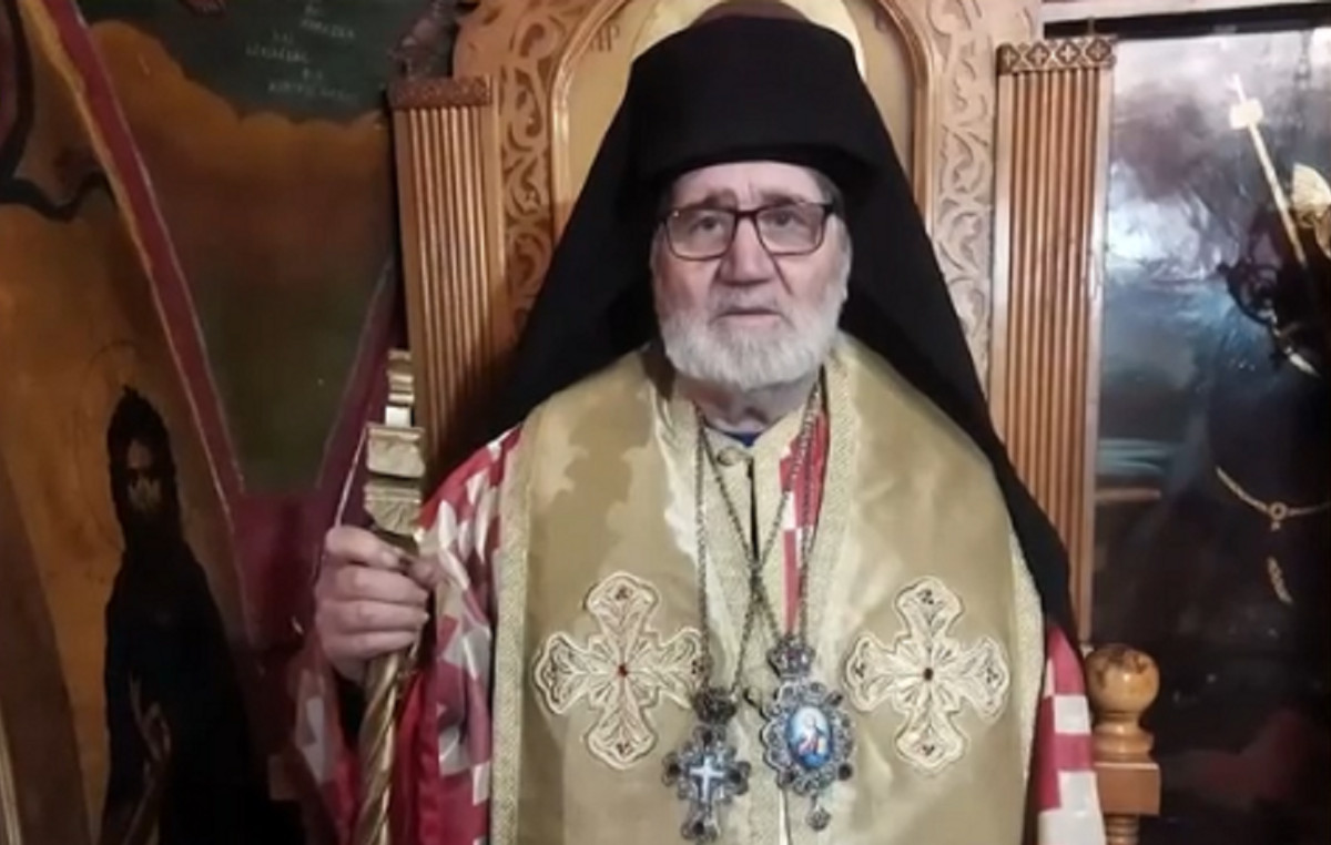 Πατέρας Χριστόφορος: Ποιος είναι ο ιερέας που ρίχνει τα χαρτιά – Οπαδός ...