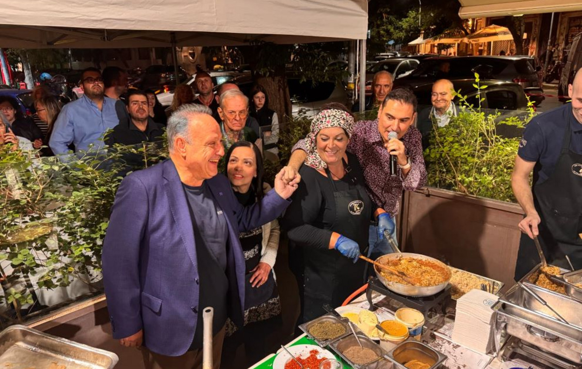 Πατσάς πλέον και σε σουβλάκι ή σε σάντουιτς με χούμους – Για μια θέση ...