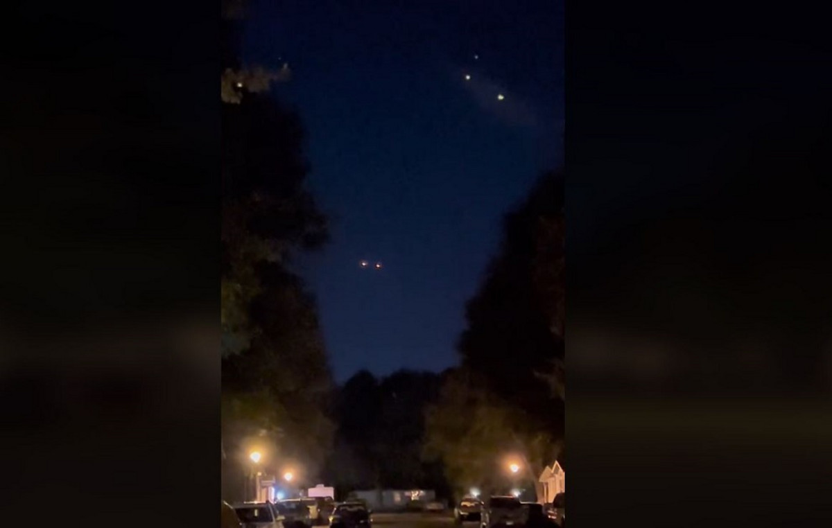Νέο βίντεο προκαλεί θεωρίες για UFO κοντά σε στρατιωτική βάση των ΗΠΑ ...