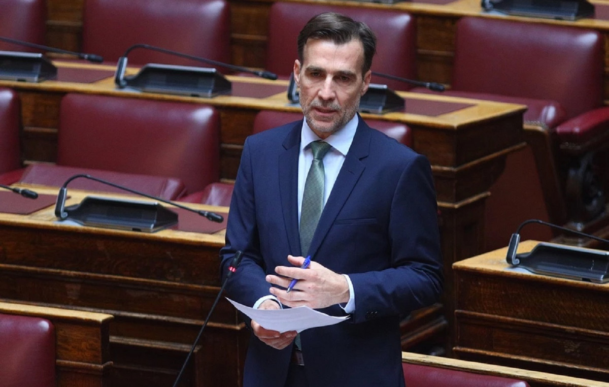 Στο Κίνημα Δημοκρατίας ο Μιχάλης Χουρδάκης – Είχε διαγραφεί από την ...