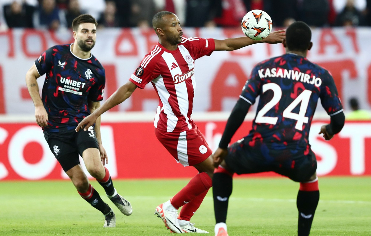 Europa League: Στην 11η θέση ο Ολυμπιακός, στην 33η ο ΠΑΟΚ ...
