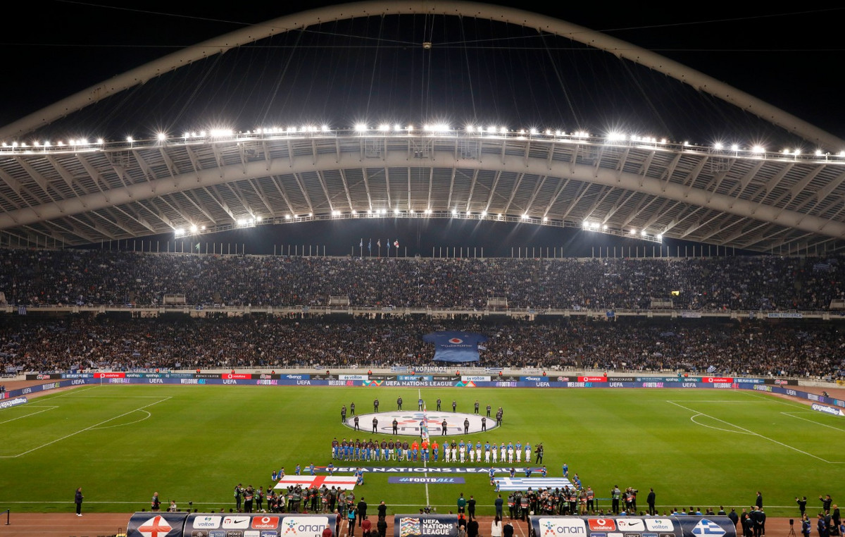 Εθνική Ελλάδας: Βαρύ πρόστιμο από την UEFA για το ματς με την Αγγλία ...