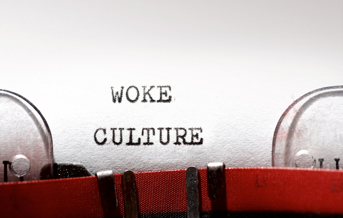 Τι είναι η «woke κουλτούρα» – Πώς ξεκίνησε και ποιους αφορά – Οι ...
