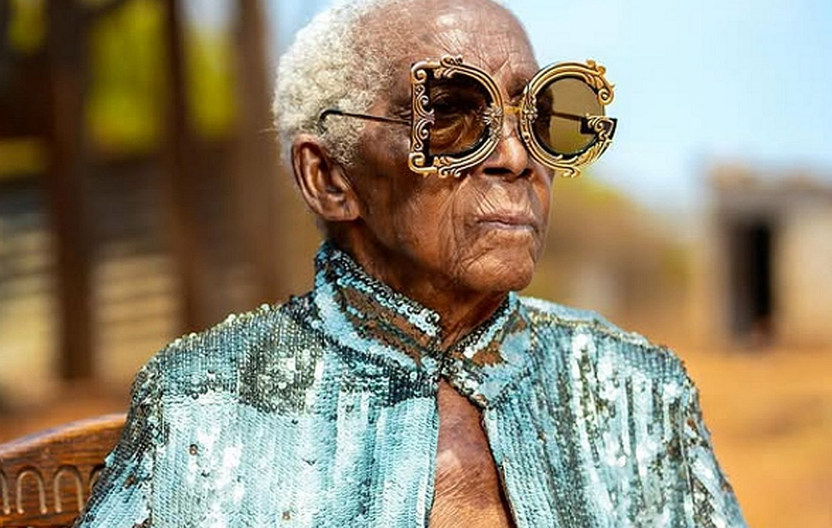 «Legendary Glamma»: H γιαγιά από τη Ζάμπια έγινε fashion icon λίγο μετά ...