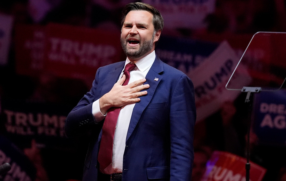 When Jay Di Vance likened Trump to Hitler - how does the world see the ...