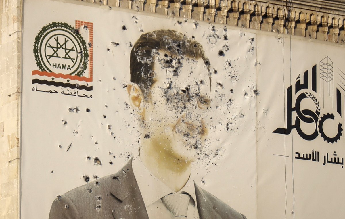 The fall of the absolute leader of Syria for 25 years, Bashar al-Assad ...