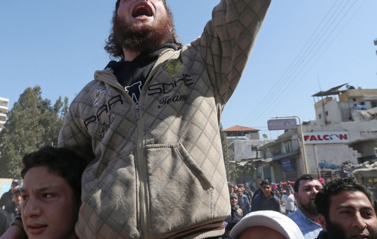Unprecedented demonstrations by the Alawites in Syria - The attack on ...