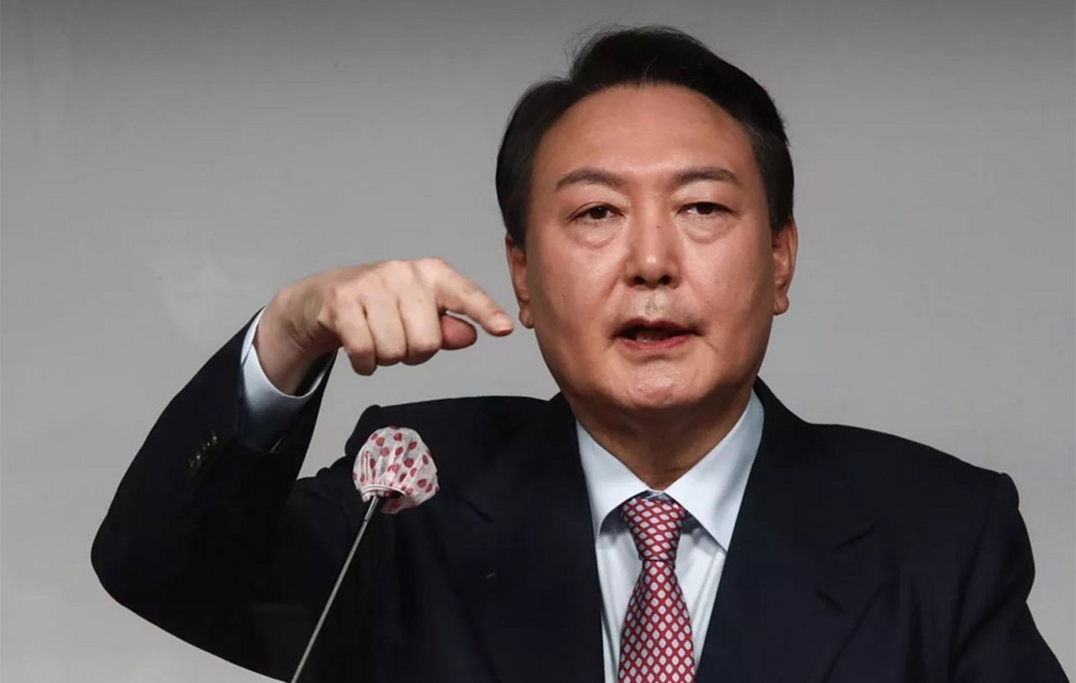 Arrest warrant issued for ousted South Korean president Yoon Seok-gil ...