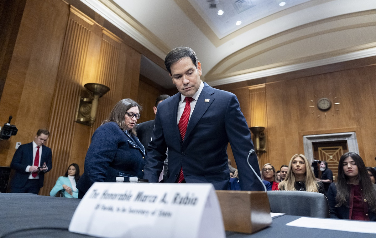 "Strong diplomacy" that will serve above all the interests of the USA ...