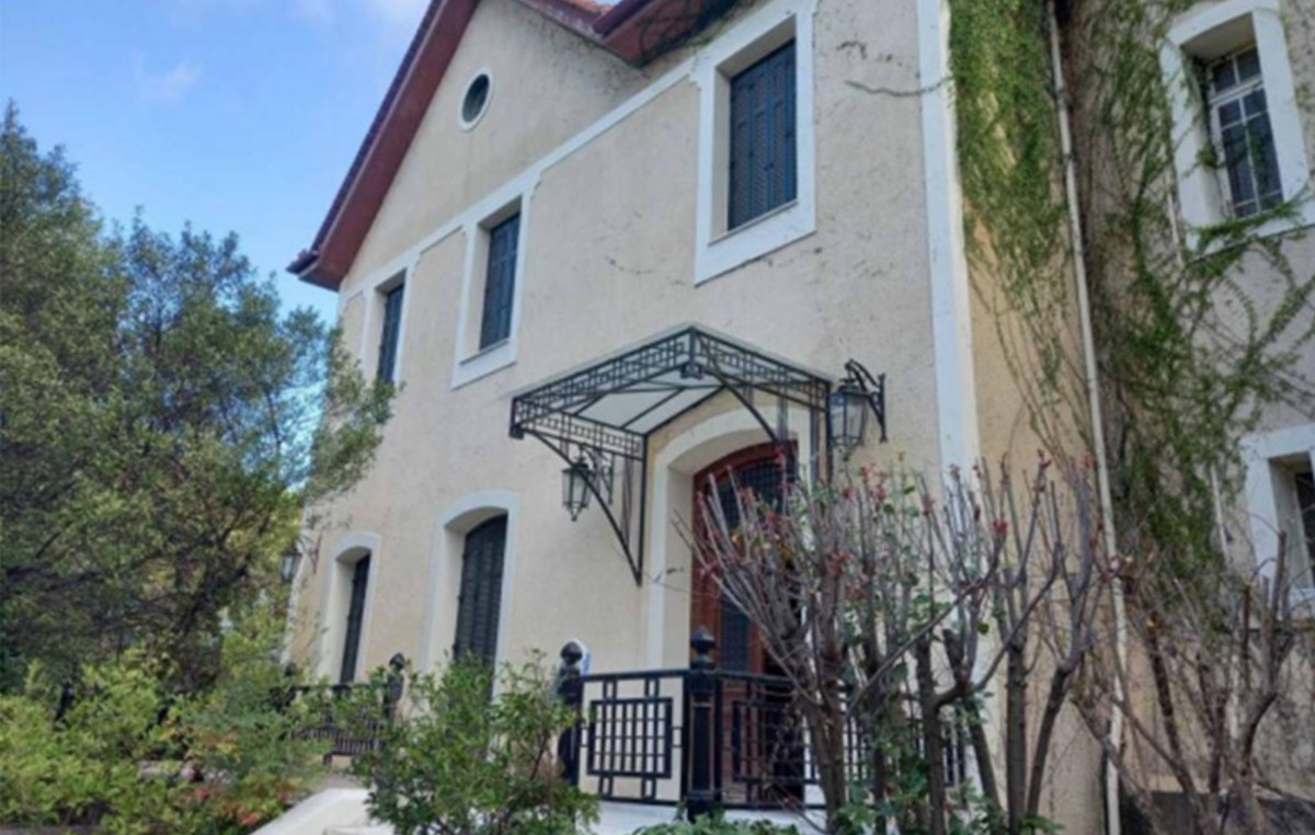 Αλλάζει χέρια η βίλα Βγενόπουλου στην Εκάλη για 3,36 εκατομμύρια ...