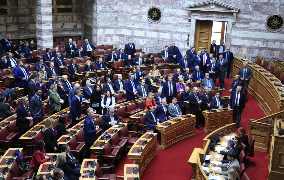 Σήμερα η τρίτη ψηφοφορία στη Βουλή για την εκλογή νέου Προέδρου της ...