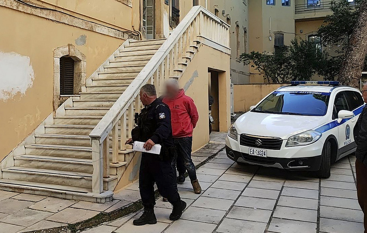 Παραπέμπεται για κακούργημα ο 45χρονος οδηγός της Πόρσε που σκότωσε τον ...