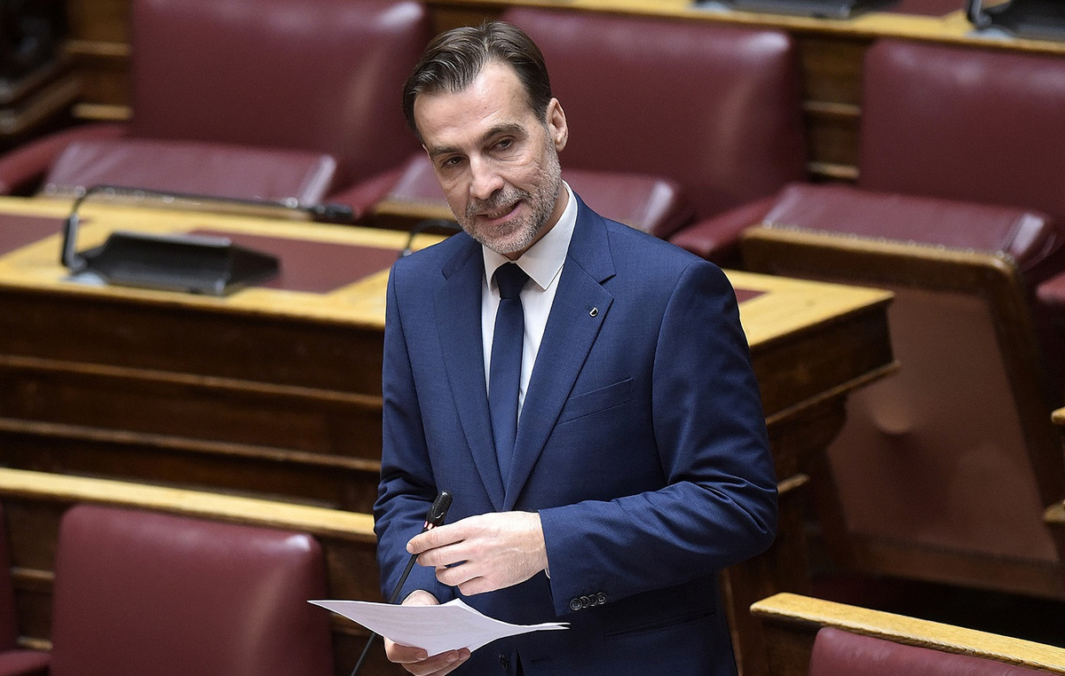 Άνω – κάτω το κόμμα Κασσελάκη από δήλωση Χουρδάκη κατά της Συμφωνίας ...