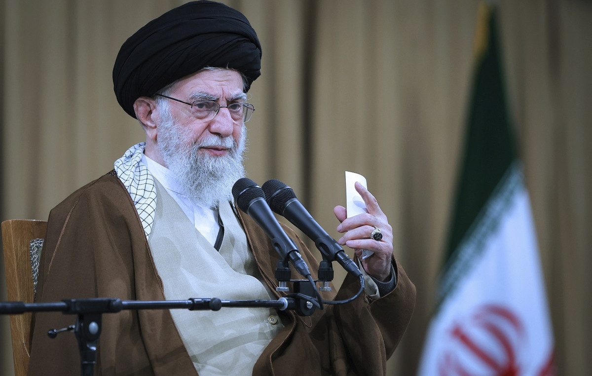 Ali Hamenei promises to continue his resistance to Israel and ...