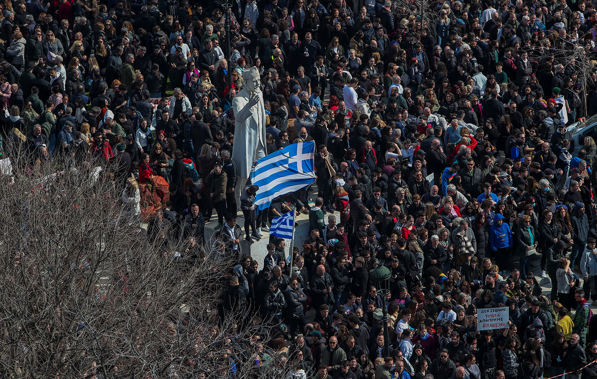 Κακουργηματική δίωξη στον 14χρονο που συνελήφθη χθες στη Θεσσαλονίκη ...
