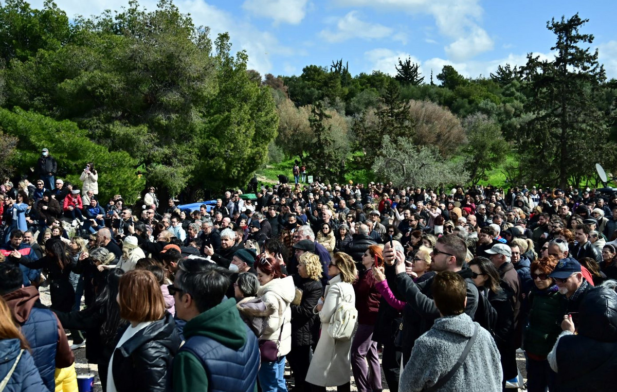 Καθαρά Δευτέρα: Μουσική, χορός, σαρακοστιανά και χαρταετοί στους ...