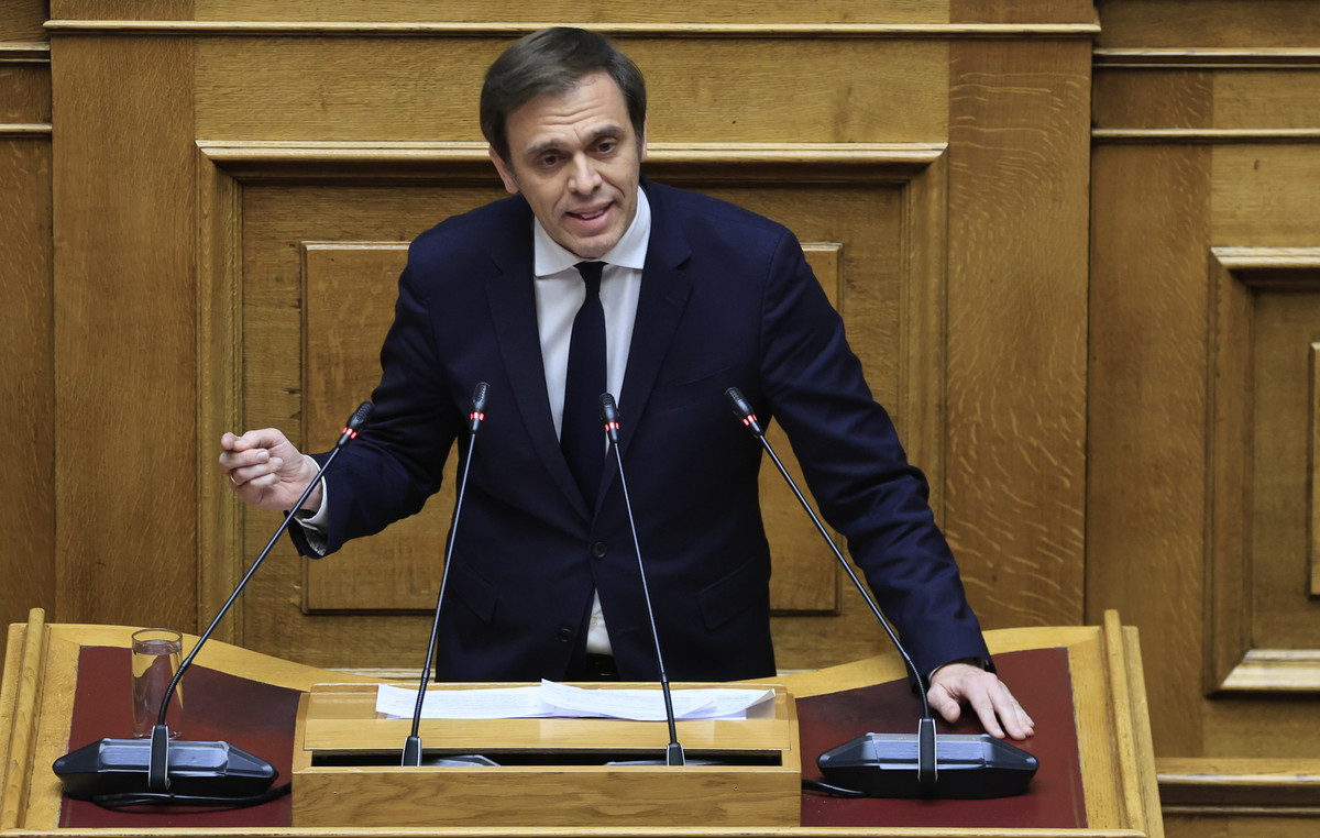 Μάντζος στην Προανακριτική: Για δεύτερη φορά ένας πρωθυπουργός δεν ...