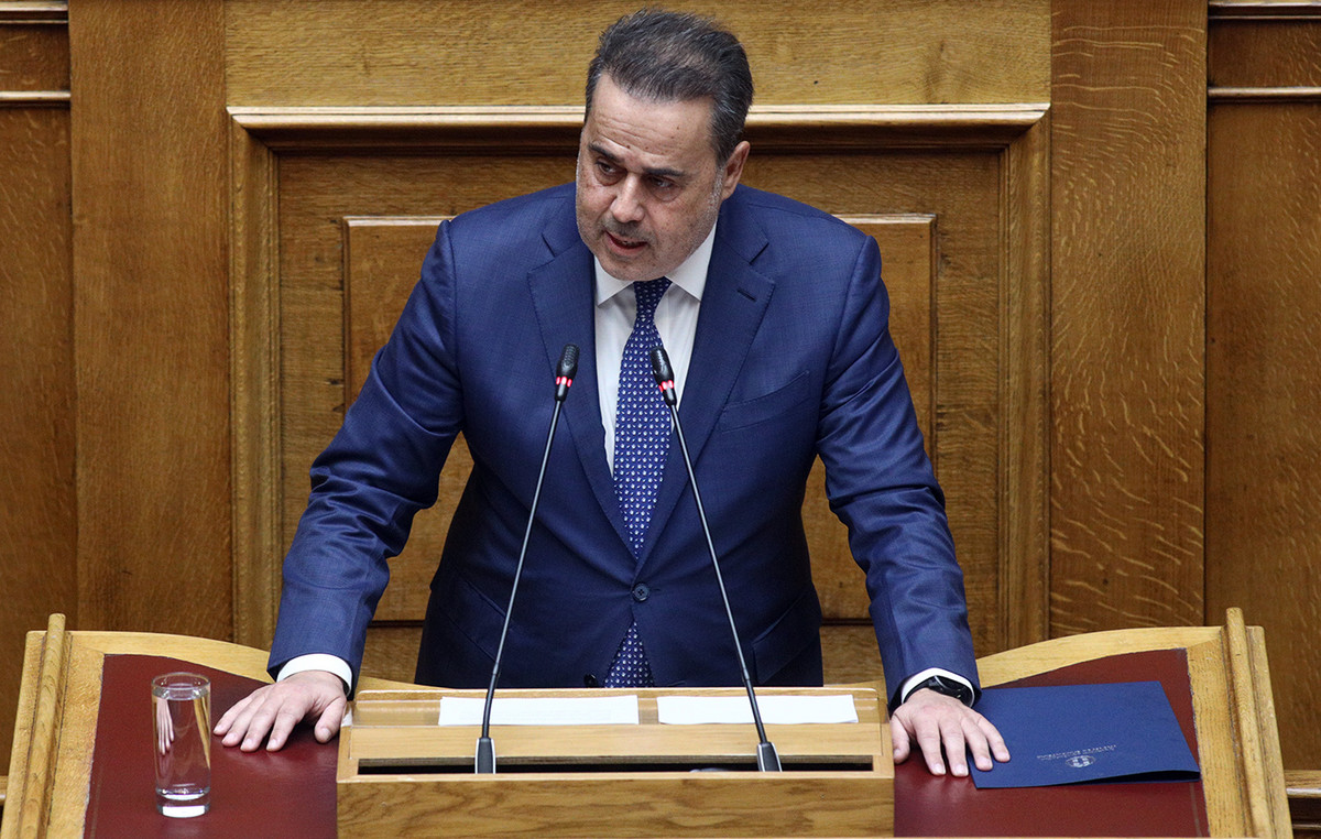 Παπασταύρου: Ο πρόεδρος του ΣΥΡΙΖΑ ή είναι παντελώς αδαής, γιατί δεν ...