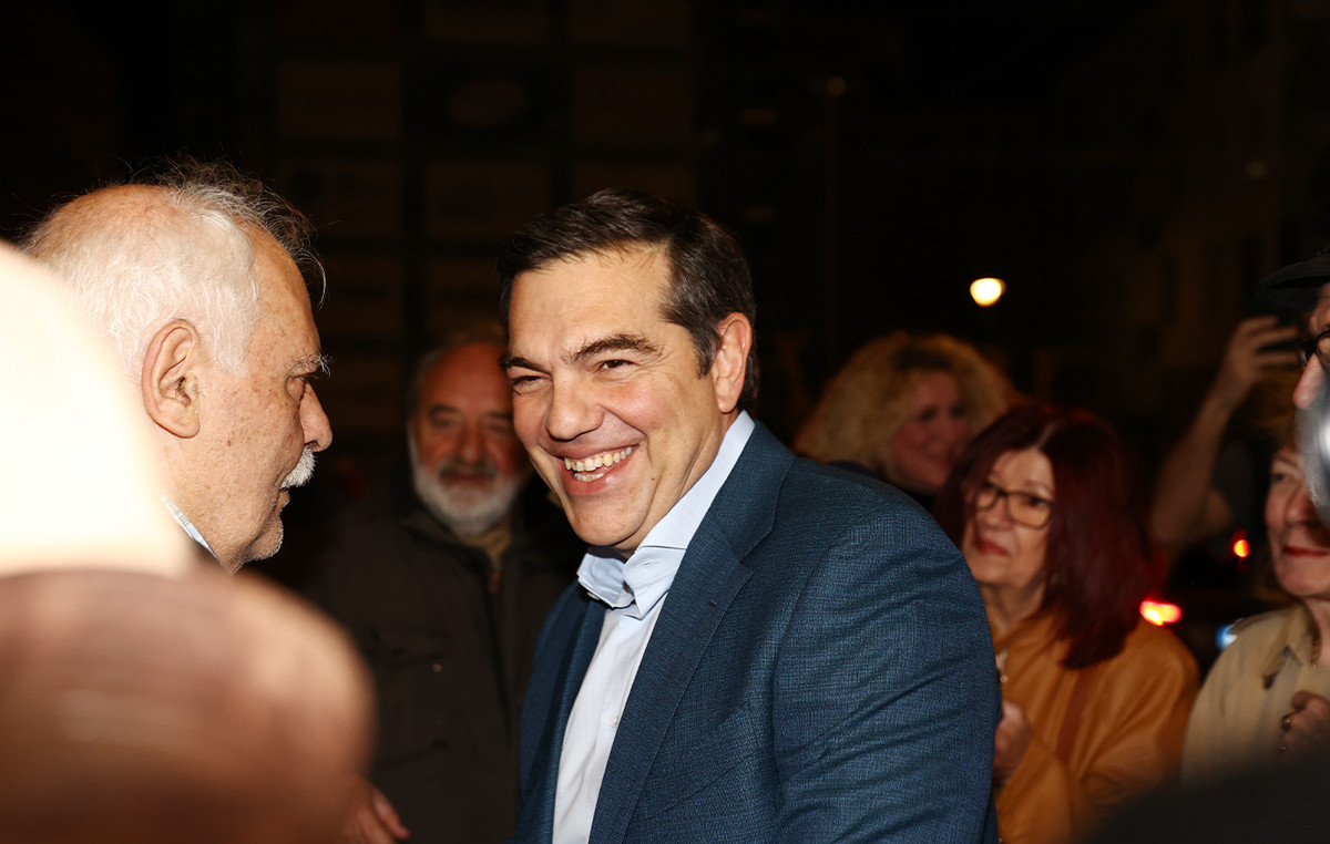 Χαμός με την «Ιθάκη» του Αλέξη Τσίπρα: «Έχουμε να δούμε τέτοιες προ ...