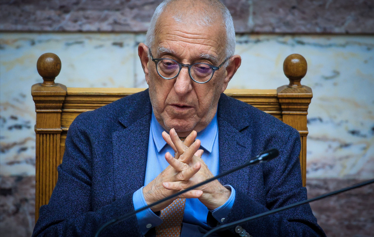 Κακλαμάνης για αίτημα Σπίρτζη να ερευνηθεί για την 717: Τον τιμά, αλλά ...
